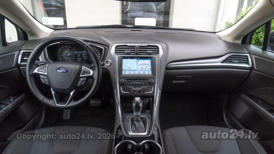 Melns Ford Mondeo 2016 Tallina, ar dzinēja tilpumu 2.00 L un nobraukumu 138 tūkst. km par 10900 €, foto 15 vietnē AUTOMOTO.COM.LV