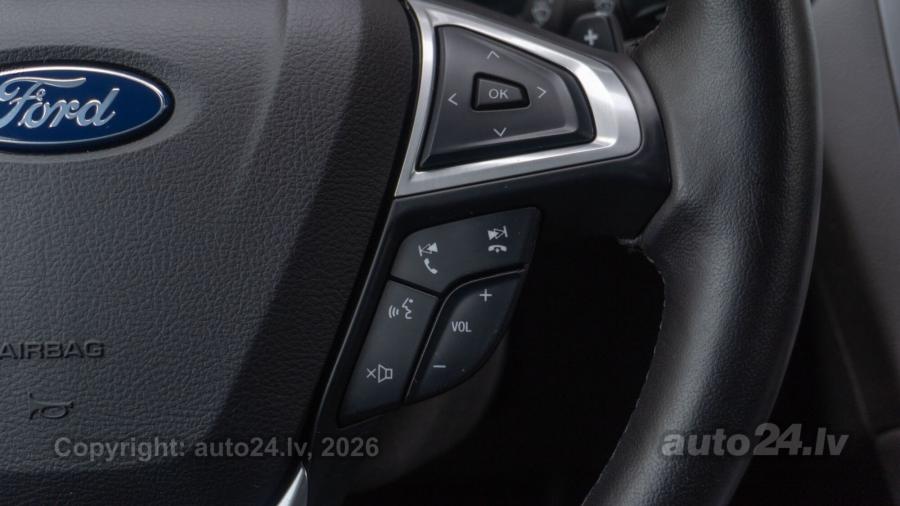 Melns Ford Mondeo 2016 Tallina, ar dzinēja tilpumu 2.00 L un nobraukumu 138 tūkst. km par 10900 €, foto 19 vietnē AUTOMOTO.COM.LV