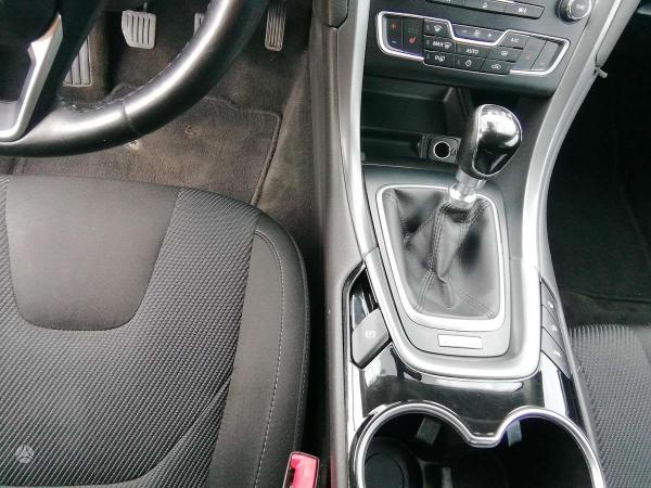 Melns Ford Mondeo 2016 Marijampole, ar dzinēja tilpumu 2.00 L un nobraukumu 248 tūkst. km par 7599 €, foto 10 vietnē AUTOMOTO.COM.LV