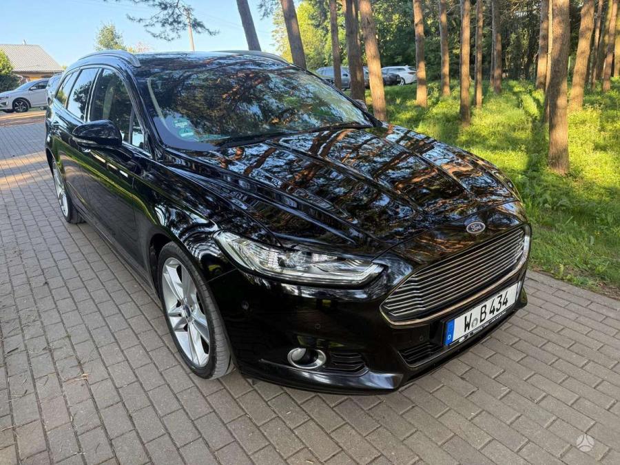 Melns Ford Mondeo 2016 Utena, ar dzinēja tilpumu 2.00 L un nobraukumu 232 tūkst. km par 8750 €, foto 1 vietnē AUTOMOTO.COM.LV