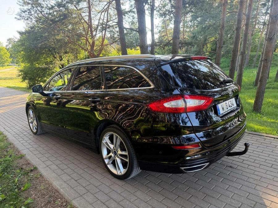 Melns Ford Mondeo 2016 Utena, ar dzinēja tilpumu 2.00 L un nobraukumu 232 tūkst. km par 8750 €, foto 4 vietnē AUTOMOTO.COM.LV