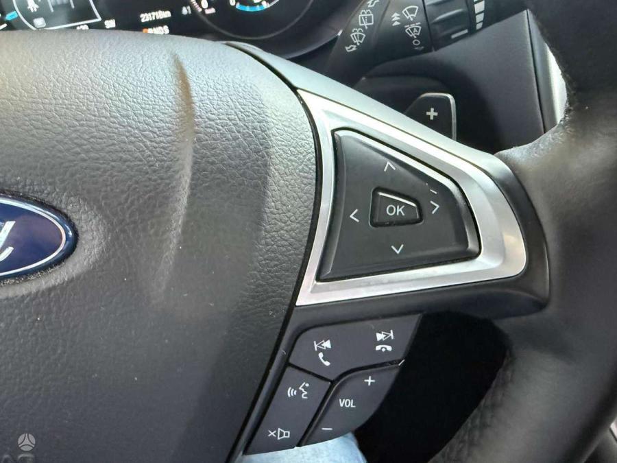 Melns Ford Mondeo 2016 Utena, ar dzinēja tilpumu 2.00 L un nobraukumu 232 tūkst. km par 8750 €, foto 15 vietnē AUTOMOTO.COM.LV