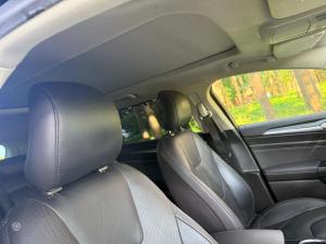 Melns Ford Mondeo 2016 Utena, ar dzinēja tilpumu 2.00 L un nobraukumu 232 tūkst. km par 8750 €, foto 21 vietnē AUTOMOTO.COM.LV