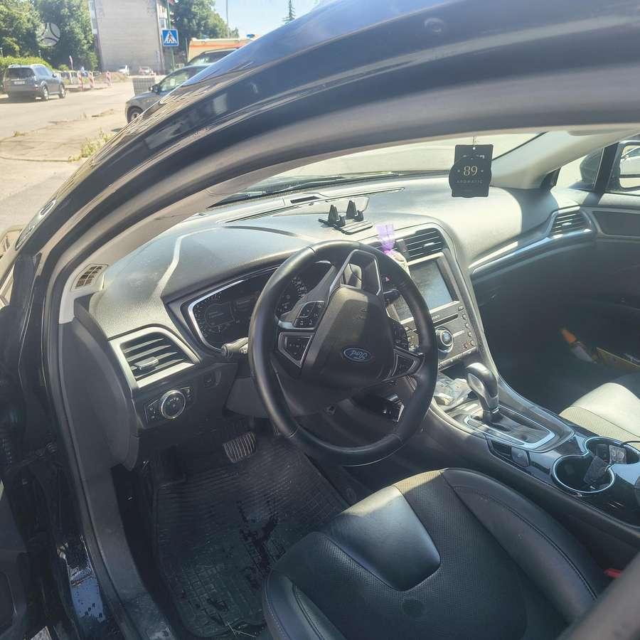 Black Ford Mondeo 2016 in Klaipeda, with an engine capacity of 2.00 L and mileage of 375 thousand km for 5700 €, photo 8 on AUTOMOTO.COM.LV
