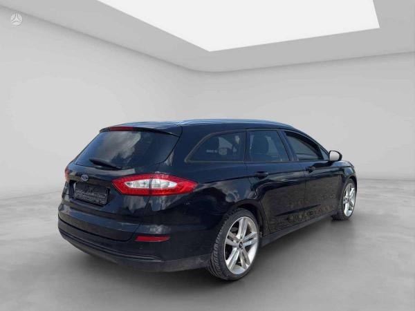 Black Ford Mondeo 2016 in Vilnius, with an engine capacity of 2.00 L and mileage of 249 thousand km for 7290 €, photo 6 on AUTOMOTO.COM.LV