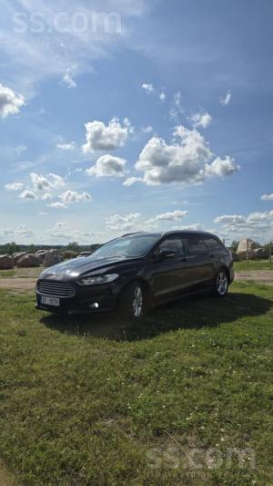 Black Ford Mondeo 2016 in Daugavpils, with an engine capacity of 1.50 L and mileage of 240 thousand km for 7400 €, photo 4 on AUTOMOTO.COM.LV