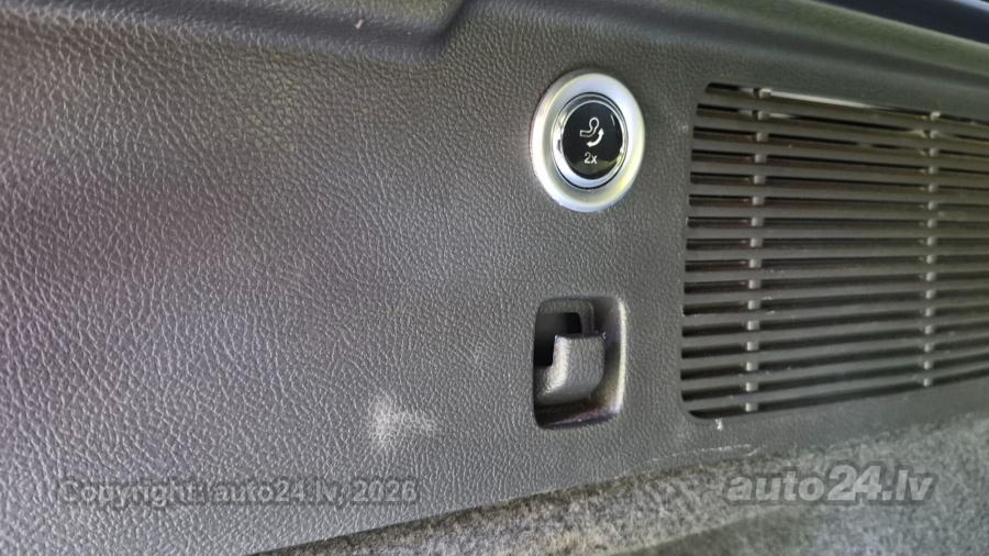 Melns Ford Mondeo 2016 Rakvere, ar dzinēja tilpumu 2.00 L un nobraukumu 306 tūkst. km par 11500 €, foto 12 vietnē AUTOMOTO.COM.LV