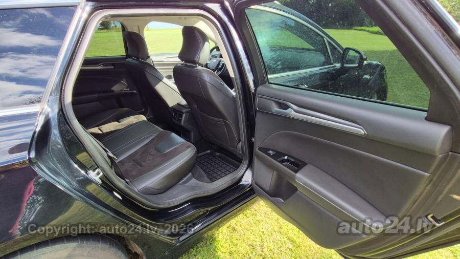 Melns Ford Mondeo 2016 Rakvere, ar dzinēja tilpumu 2.00 L un nobraukumu 306 tūkst. km par 11500 €, foto 15 vietnē AUTOMOTO.COM.LV