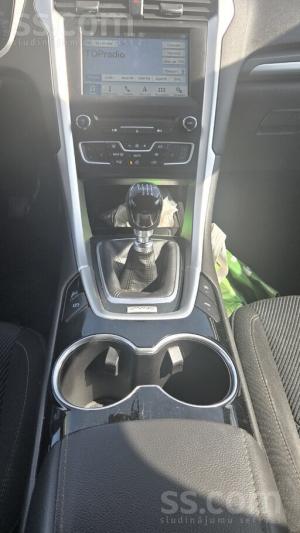 Black Ford Mondeo 2016 in Daugavpils, with an engine capacity of 1.50 L and mileage of 240 thousand km for 6900 €, photo 12 on AUTOMOTO.COM.LV
