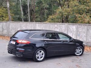 Black Ford Mondeo 2016 in Vilnius, with an engine capacity of 2.00 L and mileage of 266 thousand km for 6700 €, photo 3 on AUTOMOTO.COM.LV