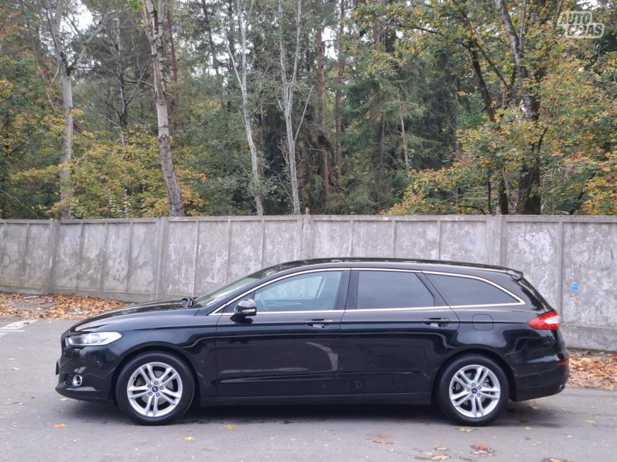 Black Ford Mondeo 2016 in Vilnius, with an engine capacity of 2.00 L and mileage of 266 thousand km for 6700 €, photo 5 on AUTOMOTO.COM.LV