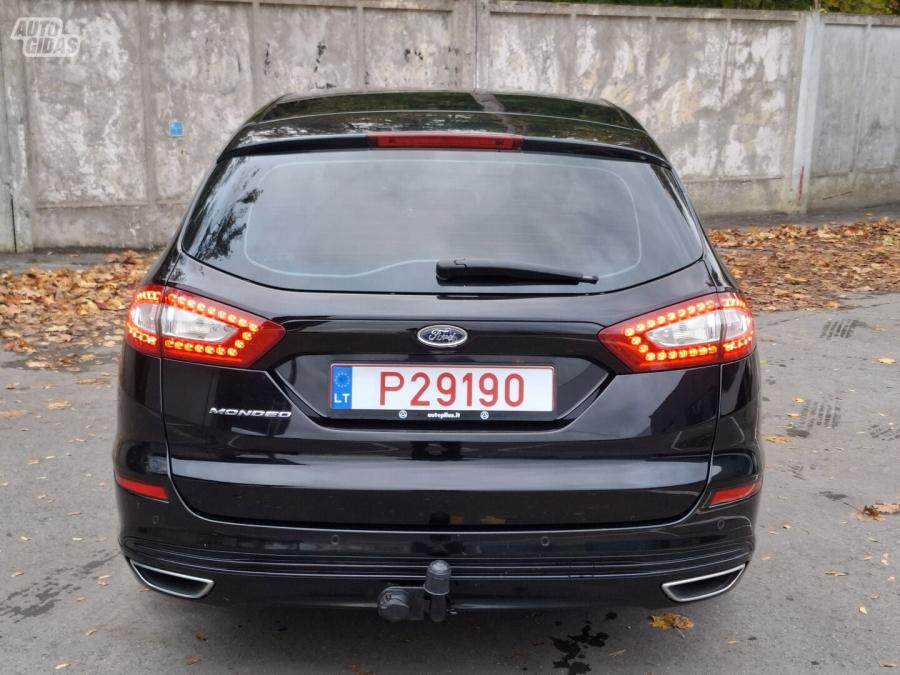 Black Ford Mondeo 2016 in Vilnius, with an engine capacity of 2.00 L and mileage of 266 thousand km for 6700 €, photo 10 on AUTOMOTO.COM.LV