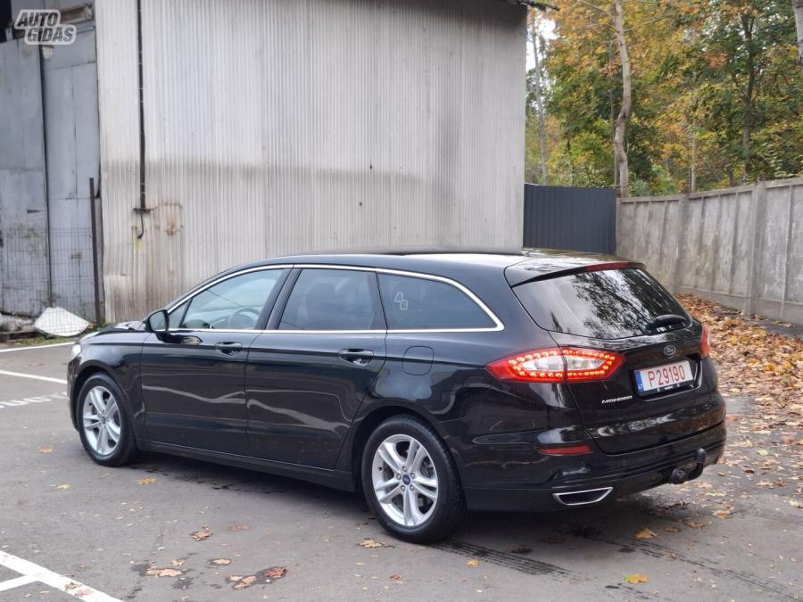 Black Ford Mondeo 2016 in Vilnius, with an engine capacity of 2.00 L and mileage of 266 thousand km for 6700 €, photo 12 on AUTOMOTO.COM.LV
