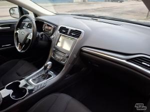 Black Ford Mondeo 2016 in Vilnius, with an engine capacity of 2.00 L and mileage of 266 thousand km for 6700 €, photo 16 on AUTOMOTO.COM.LV