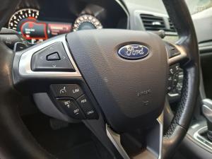 Black Ford Mondeo 2016 in Vilnius, with an engine capacity of 2.00 L and mileage of 266 thousand km for 6700 €, photo 25 on AUTOMOTO.COM.LV