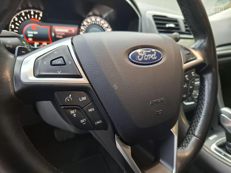 Black Ford Mondeo 2016 in Vilnius, with an engine capacity of 2.00 L and mileage of 266 thousand km for 6700 €, photo 25 on AUTOMOTO.COM.LV