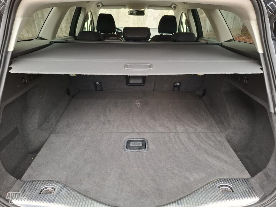 Black Ford Mondeo 2016 in Vilnius, with an engine capacity of 2.00 L and mileage of 266 thousand km for 6700 €, photo 30 on AUTOMOTO.COM.LV