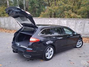 Black Ford Mondeo 2016 in Vilnius, with an engine capacity of 2.00 L and mileage of 266 thousand km for 6700 €, photo 32 on AUTOMOTO.COM.LV