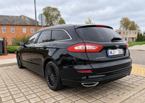 Black Ford Mondeo 2016 in Daugavpils, with an engine capacity of 2.00 L and mileage of 259 thousand km for 7200 €, photo 3 on AUTOMOTO.COM.LV