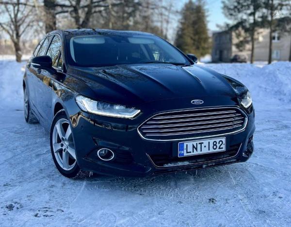 Black Ford Mondeo 2017 in Radviliskis, with an engine capacity of 2.00 L and mileage of 316 thousand km for 5990 €, photo 1 on AUTOMOTO.COM.LV