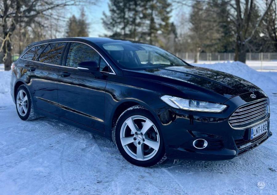 Black Ford Mondeo 2017 in Radviliskis, with an engine capacity of 2.00 L and mileage of 316 thousand km for 5990 €, photo 3 on AUTOMOTO.COM.LV