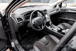 Melns Ford Mondeo 2017 Tallina, ar dzinēja tilpumu 2.00 L un nobraukumu 164 tūkst. km par 12000 €, foto 10 vietnē AUTOMOTO.COM.LV