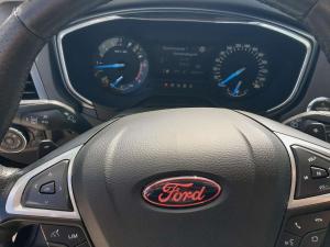 Melns Ford Mondeo 2017 Kauņa, ar dzinēja tilpumu 2.00 L un nobraukumu 196 tūkst. km par 7950 €, foto 11 vietnē AUTOMOTO.COM.LV