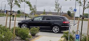 Black Ford Mondeo 2017 in Klaipeda, with an engine capacity of 2.00 L and mileage of 212 thousand km for 9799 €, photo 3 on AUTOMOTO.COM.LV
