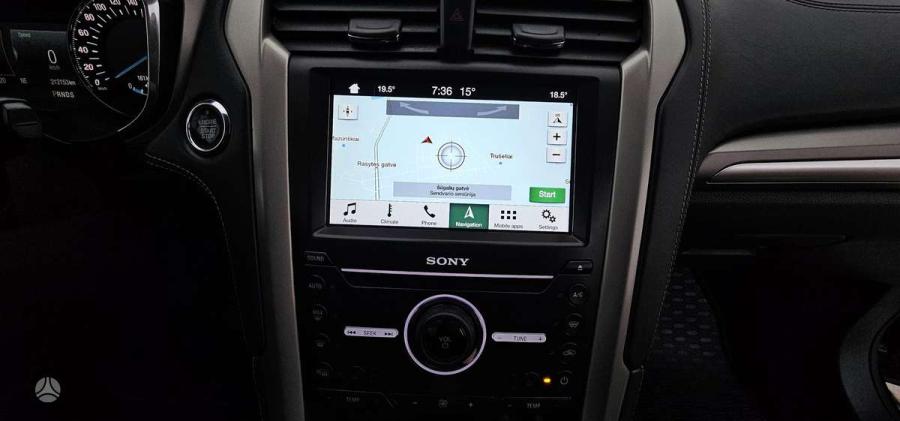 Black Ford Mondeo 2017 in Klaipeda, with an engine capacity of 2.00 L and mileage of 212 thousand km for 9799 €, photo 19 on AUTOMOTO.COM.LV