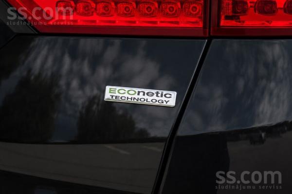 Black Ford Mondeo 2017 in Riga, with an engine capacity of 1.50 L and mileage of 334 thousand km for 7600 €, photo 7 on AUTOMOTO.COM.LV
