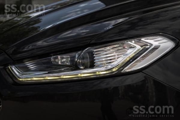 Black Ford Mondeo 2017 in Riga, with an engine capacity of 1.50 L and mileage of 334 thousand km for 7600 €, photo 8 on AUTOMOTO.COM.LV