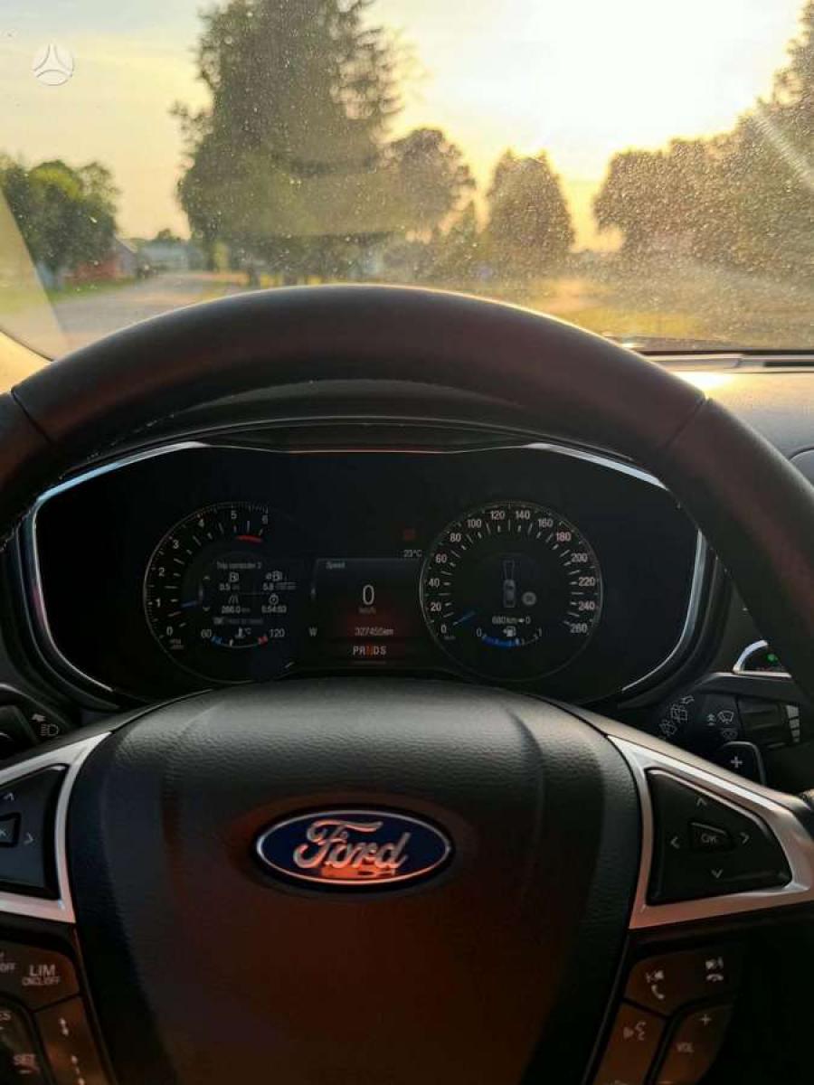 Black Ford Mondeo 2017 in Ukmerge, with an engine capacity of 2.00 L and mileage of 320 thousand km for 7750 €, photo 15 on AUTOMOTO.COM.LV