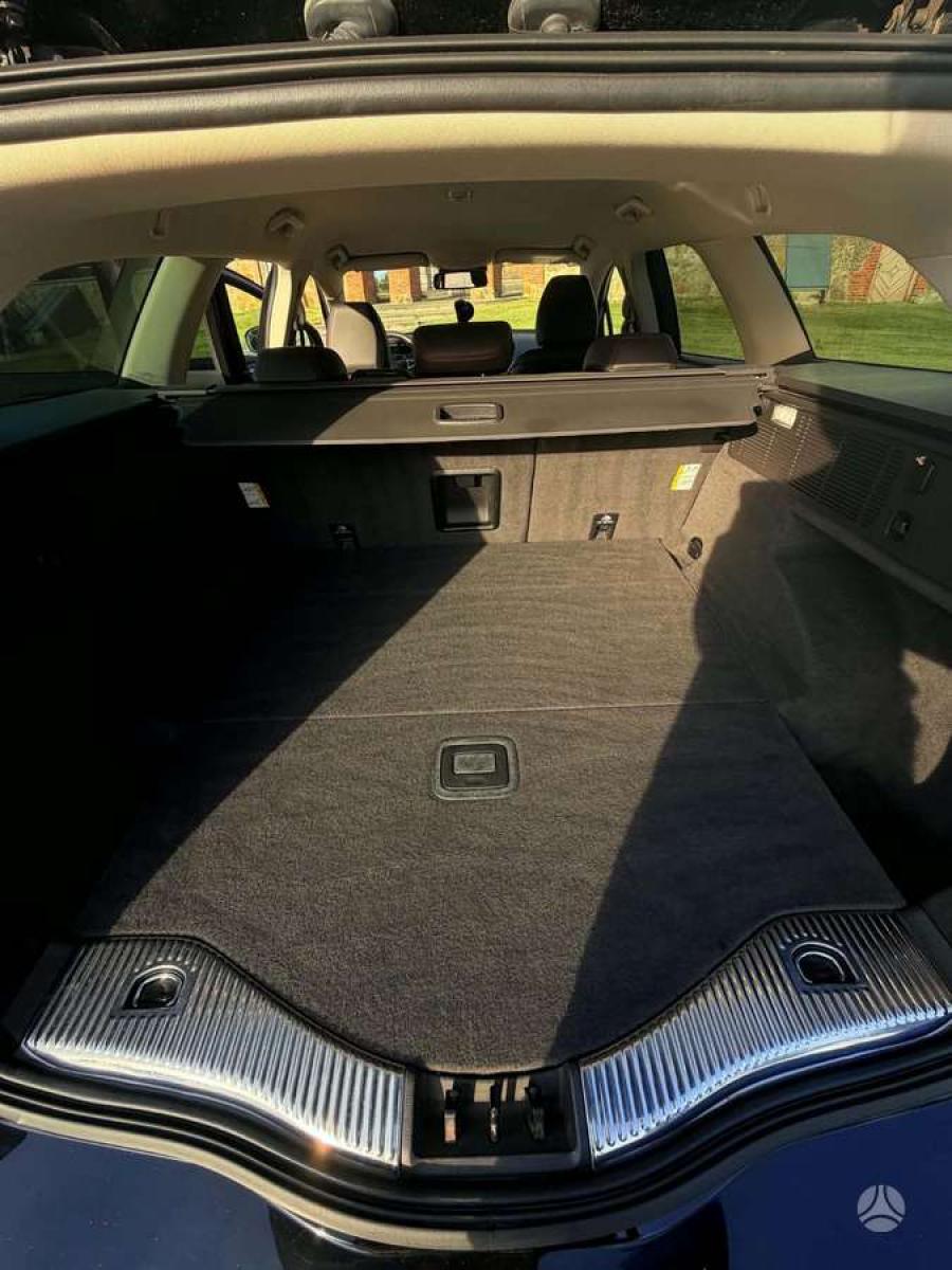 Black Ford Mondeo 2017 in Ukmerge, with an engine capacity of 2.00 L and mileage of 320 thousand km for 7750 €, photo 22 on AUTOMOTO.COM.LV