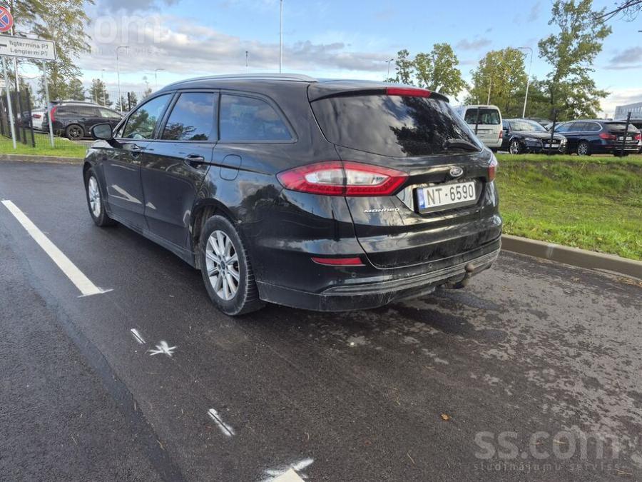 Melns Ford Mondeo 2017 Rīga, ar dzinēja tilpumu 2.00 L un nobraukumu 241 tūkst. km par 7800 €, foto 6 vietnē AUTOMOTO.COM.LV