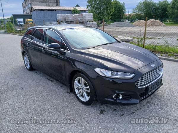 Black Ford Mondeo 2018 in Rakvere, with an engine capacity of 2.00 L and mileage of 283 thousand km for 9990 €, photo 3 on AUTOMOTO.COM.LV