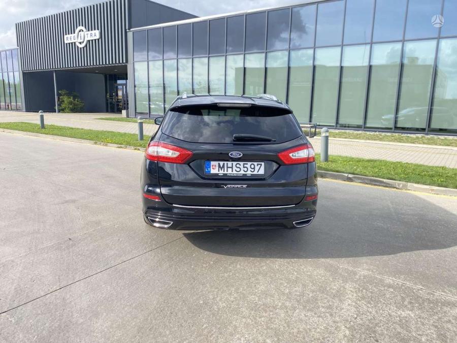 Melns Ford Mondeo 2018 Šauļi, ar dzinēja tilpumu 2.00 L un nobraukumu 341 tūkst. km par 9500 €, foto 12 vietnē AUTOMOTO.COM.LV