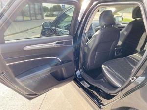 Melns Ford Mondeo 2018 Šauļi, ar dzinēja tilpumu 2.00 L un nobraukumu 341 tūkst. km par 9500 €, foto 23 vietnē AUTOMOTO.COM.LV