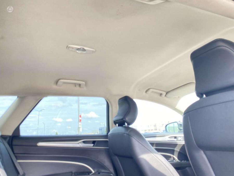 Melns Ford Mondeo 2018 Šauļi, ar dzinēja tilpumu 2.00 L un nobraukumu 341 tūkst. km par 9500 €, foto 26 vietnē AUTOMOTO.COM.LV