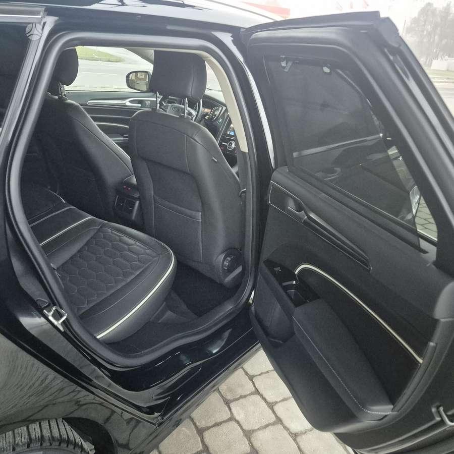 Black Ford Mondeo 2019 in Kaunas, with an engine capacity of 2.00 L and mileage of 267 thousand km for 12450 €, photo 21 on AUTOMOTO.COM.LV