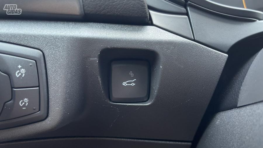 Melns Ford Mondeo 2019 Marijampole, ar dzinēja tilpumu 2.00 L un nobraukumu 298 tūkst. km par 7250 €, foto 22 vietnē AUTOMOTO.COM.LV