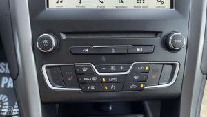 Melns Ford Mondeo 2019 Marijampole, ar dzinēja tilpumu 2.00 L un nobraukumu 298 tūkst. km par 7250 €, foto 33 vietnē AUTOMOTO.COM.LV