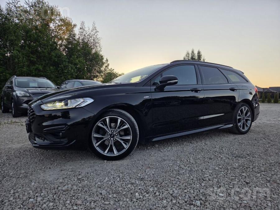 Melns Ford Mondeo 2020 Jelgava, ar dzinēja tilpumu 2.00 L un nobraukumu 0 tūkst. km par 10900 €, foto 1 vietnē AUTOMOTO.COM.LV
