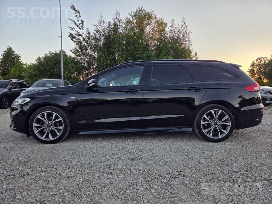 Melns Ford Mondeo 2020 Jelgava, ar dzinēja tilpumu 2.00 L un nobraukumu 0 tūkst. km par 10900 €, foto 3 vietnē AUTOMOTO.COM.LV