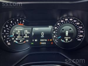 Melns Ford Mondeo 2020 Jelgava, ar dzinēja tilpumu 2.00 L un nobraukumu 0 tūkst. km par 10900 €, foto 13 vietnē AUTOMOTO.COM.LV