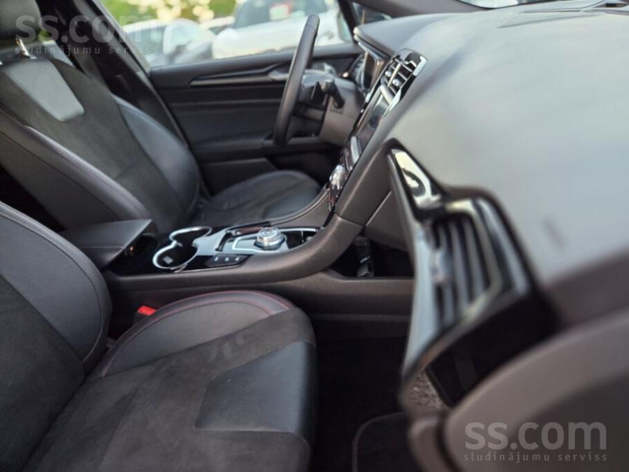 Melns Ford Mondeo 2020 Jelgava, ar dzinēja tilpumu 2.00 L un nobraukumu 0 tūkst. km par 10900 €, foto 19 vietnē AUTOMOTO.COM.LV