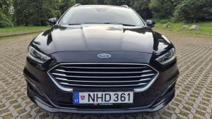 Black Ford Mondeo 2020 in Vilnius, with an engine capacity of 2.00 L and mileage of 171 thousand km for 11500 €, photo 4 on AUTOMOTO.COM.LV