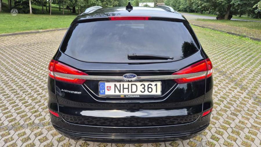 Black Ford Mondeo 2020 in Vilnius, with an engine capacity of 2.00 L and mileage of 171 thousand km for 11500 €, photo 17 on AUTOMOTO.COM.LV