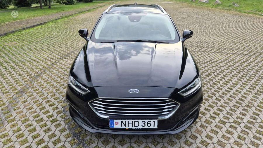 Black Ford Mondeo 2020 in Vilnius, with an engine capacity of 2.00 L and mileage of 171 thousand km for 11500 €, photo 18 on AUTOMOTO.COM.LV