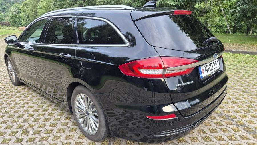 Black Ford Mondeo 2020 in Vilnius, with an engine capacity of 2.00 L and mileage of 171 thousand km for 11500 €, photo 21 on AUTOMOTO.COM.LV