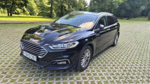 Black Ford Mondeo 2020 in Vilnius, with an engine capacity of 2.00 L and mileage of 171 thousand km for 11500 €, photo 22 on AUTOMOTO.COM.LV